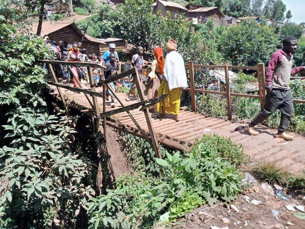 Kabare : la Fondation Claude Nyamugabo débute la réhabilitation du pont ...